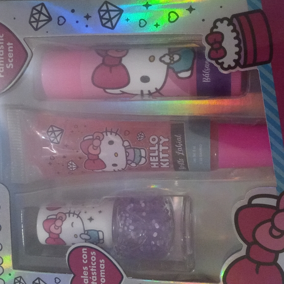 Sanrio | Makeup | Hello Kitty Beauty Set | Poshmark